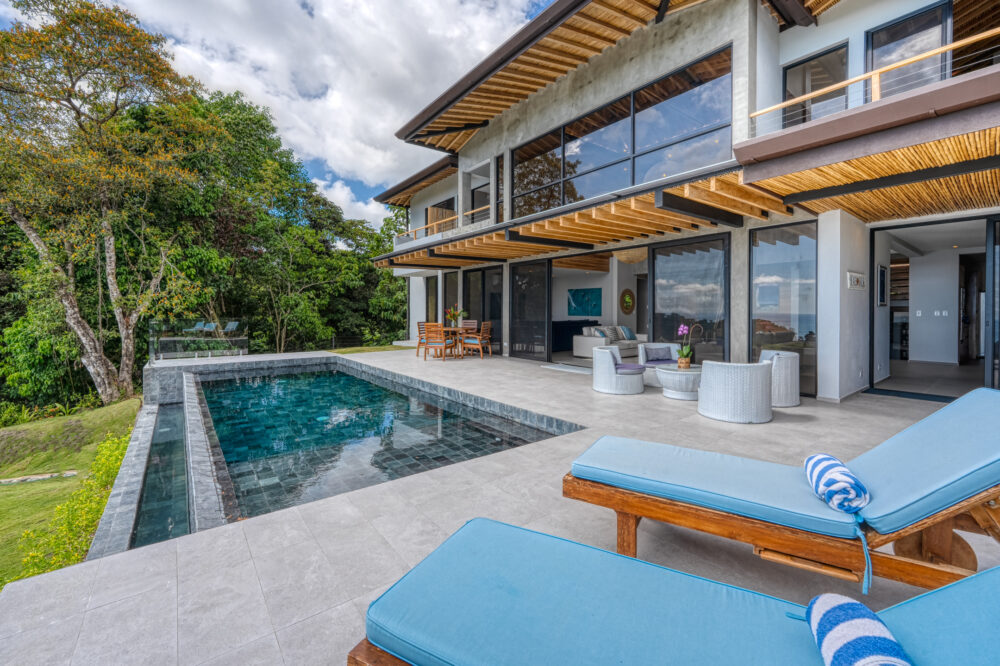 Costa Rica Luxury Real Estate – Villa Kańik Beautiful Ocean view Luxury
